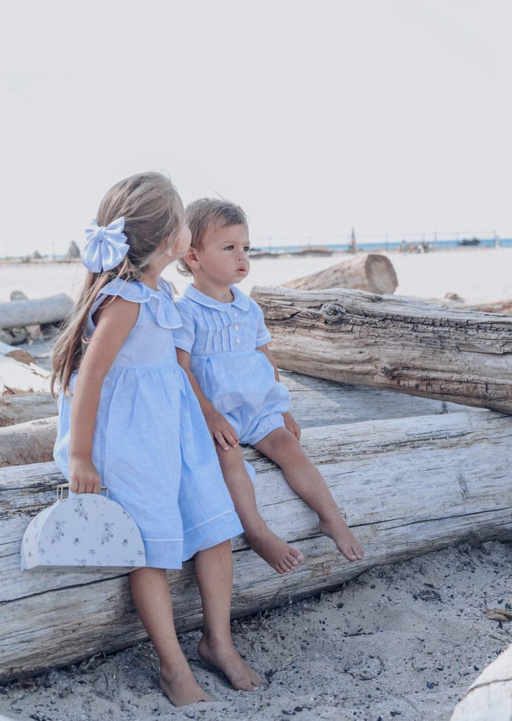 Abigail Hair Bow – Petite Maison Kids